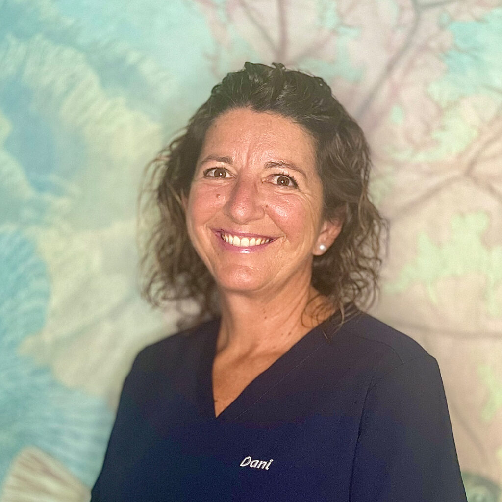 Dani - Perfect Smile